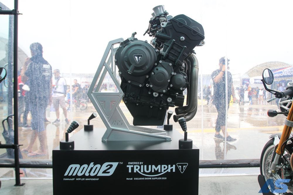 เจาะลึก Triumph Moto2 มีอะไรเจ๋งบ้าง? | แรบบิท แคร์
